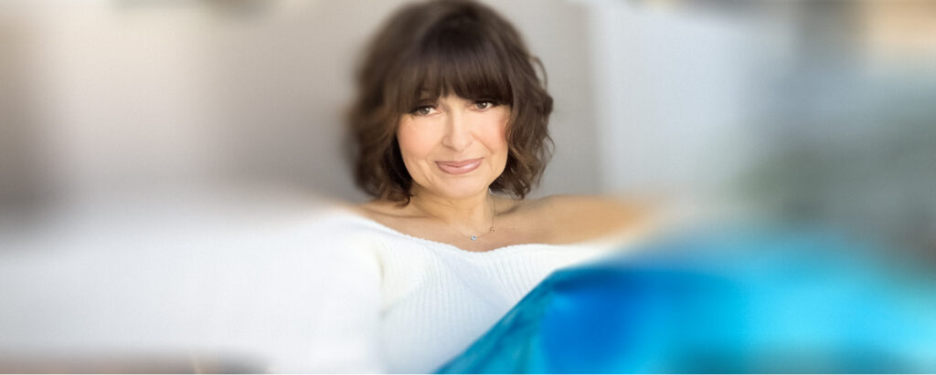 Sally Bee - Season with Sense